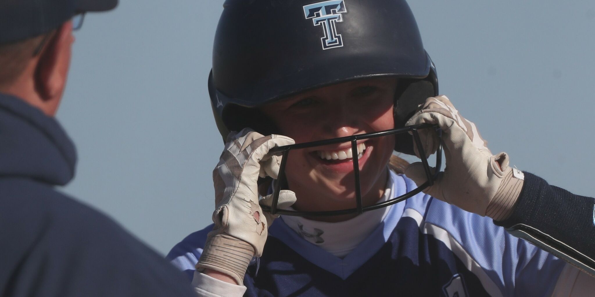 Triopia, Carrollton softball teams pick up wins