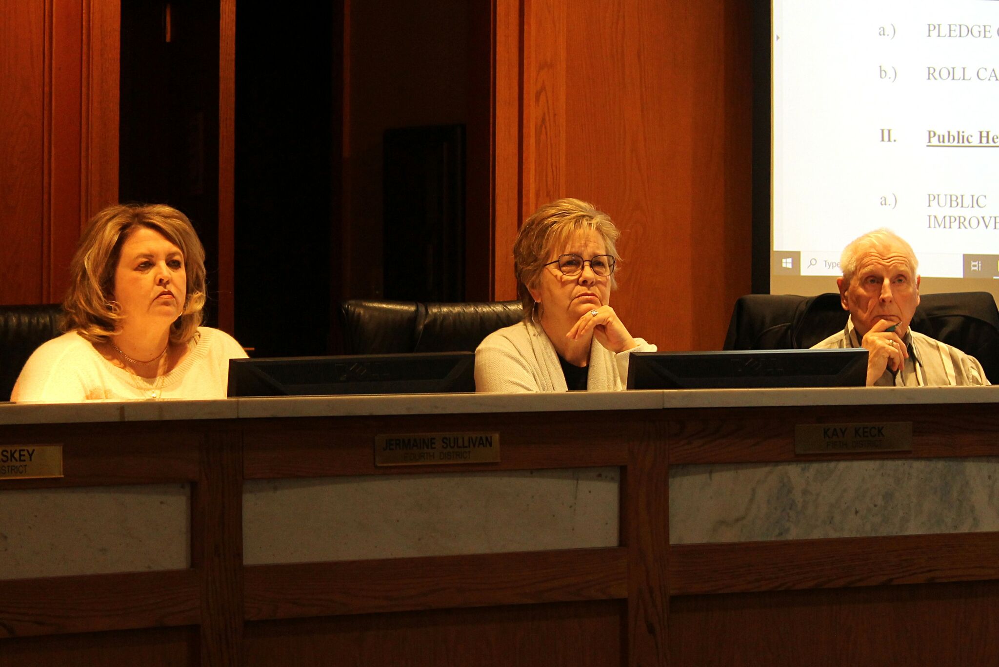 Manistee City Council rejects short-term rental ordinance draft