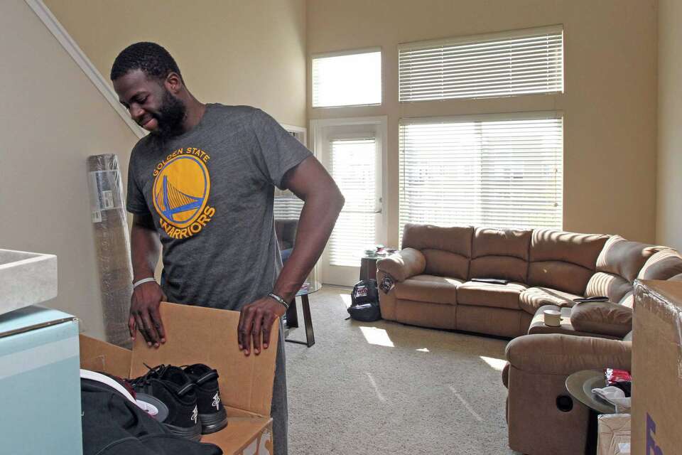 Draymond Green's ‘broke’ years as a Warriors rookie in Emeryville