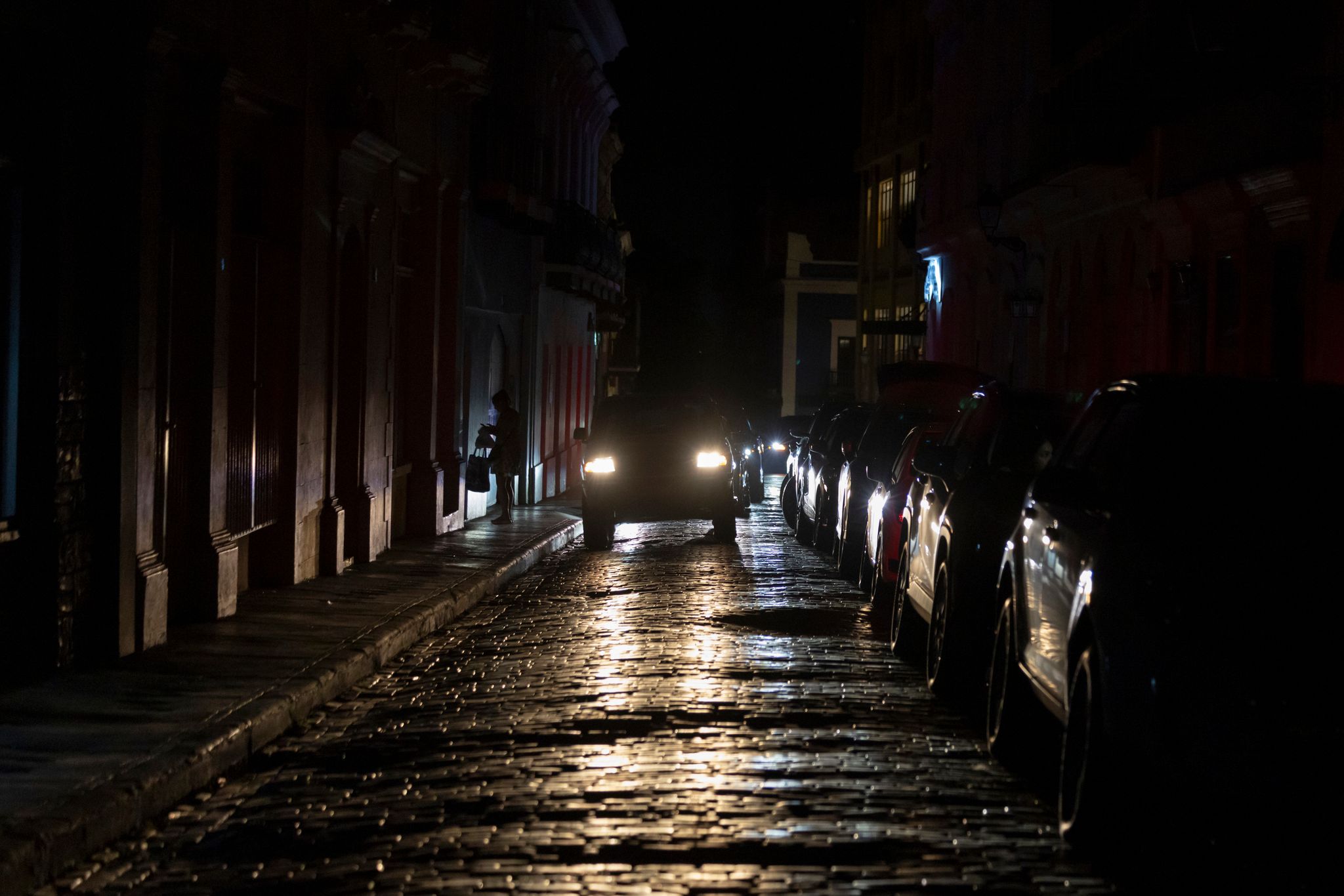 Crews restore power in Puerto Rico after island-wide blackout