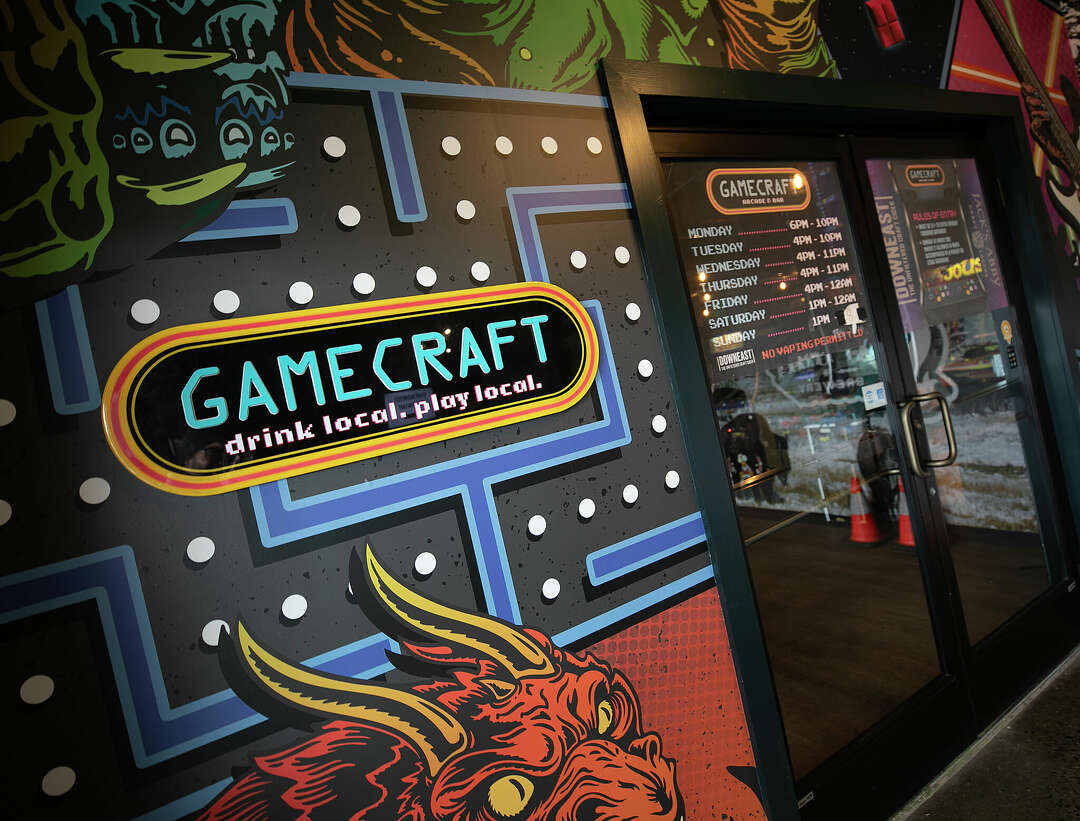 GameCraft Arcade expands in Southington's Factory Square