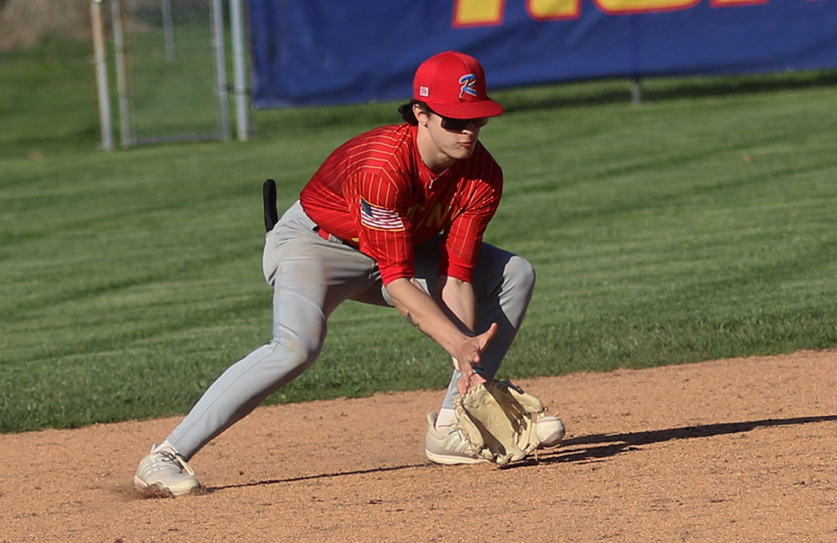 WEDNESDAY BASEBALL: Roxana rebounds, wins rematch with Columbia