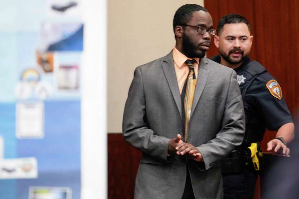 Xavier Davis sentenced to death in 2021 killings of Houston family