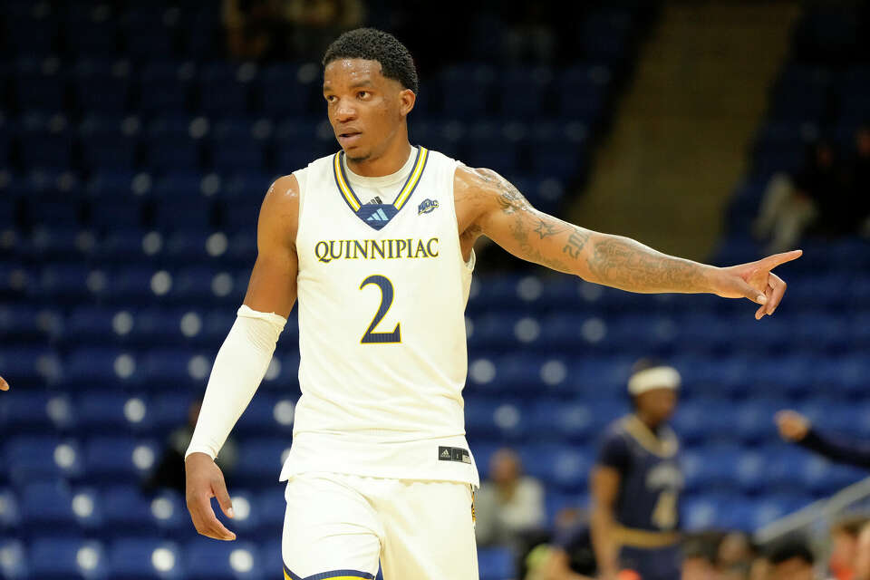 Why Amarri Monroe turned down big NIL deals, returned to Quinnipiac