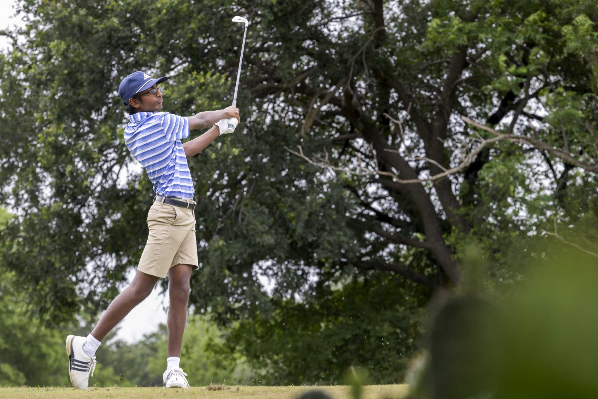 Parmar brothers lead Clemens to state golf tournament berth