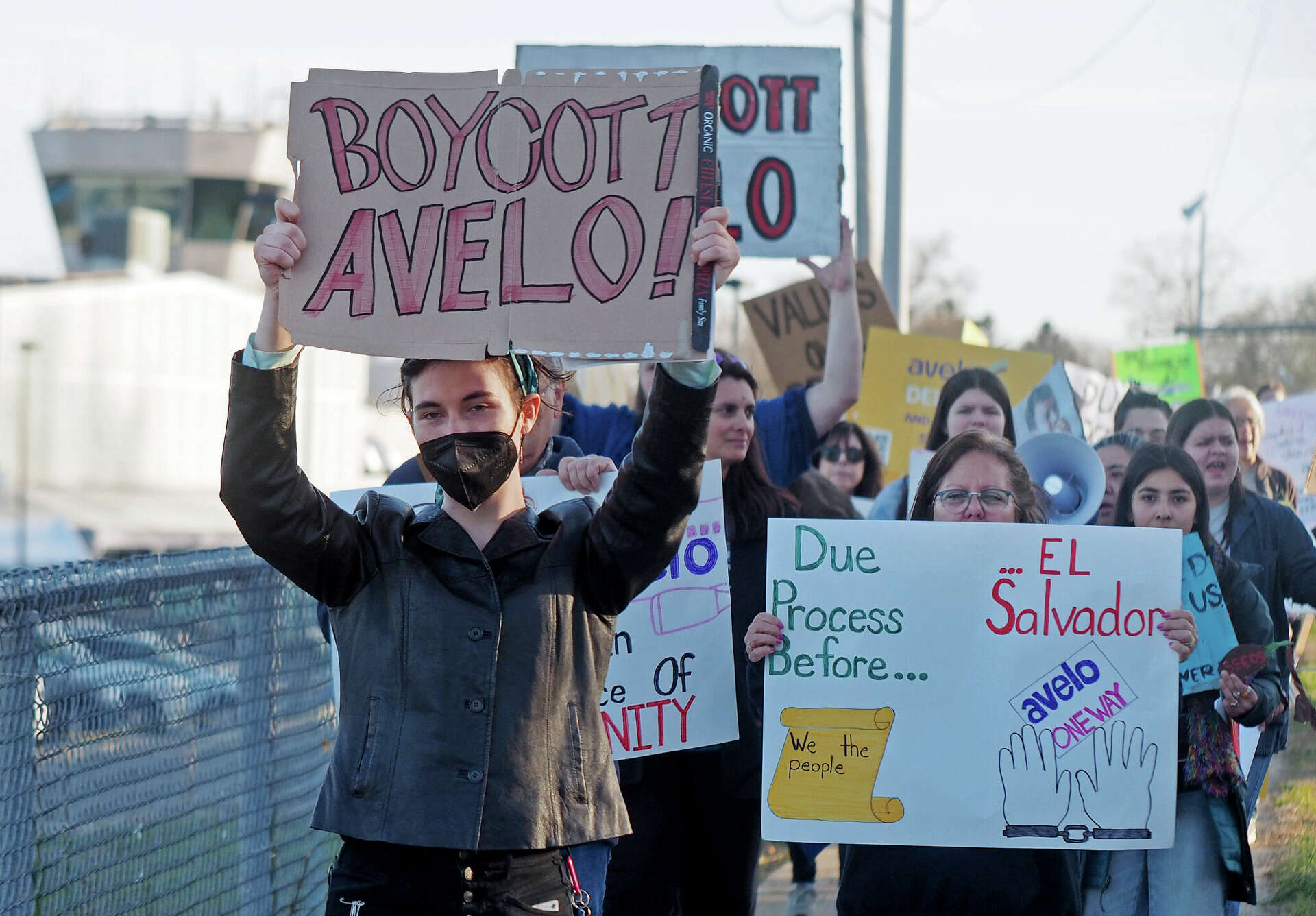 Hundreds rally in New Haven to protest Avelo ICE deportation flights