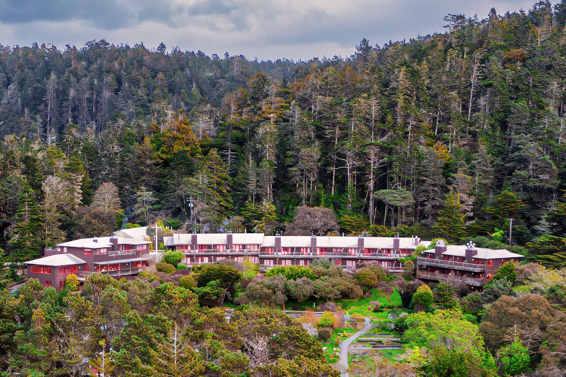 This Coastal California inn might just change your life