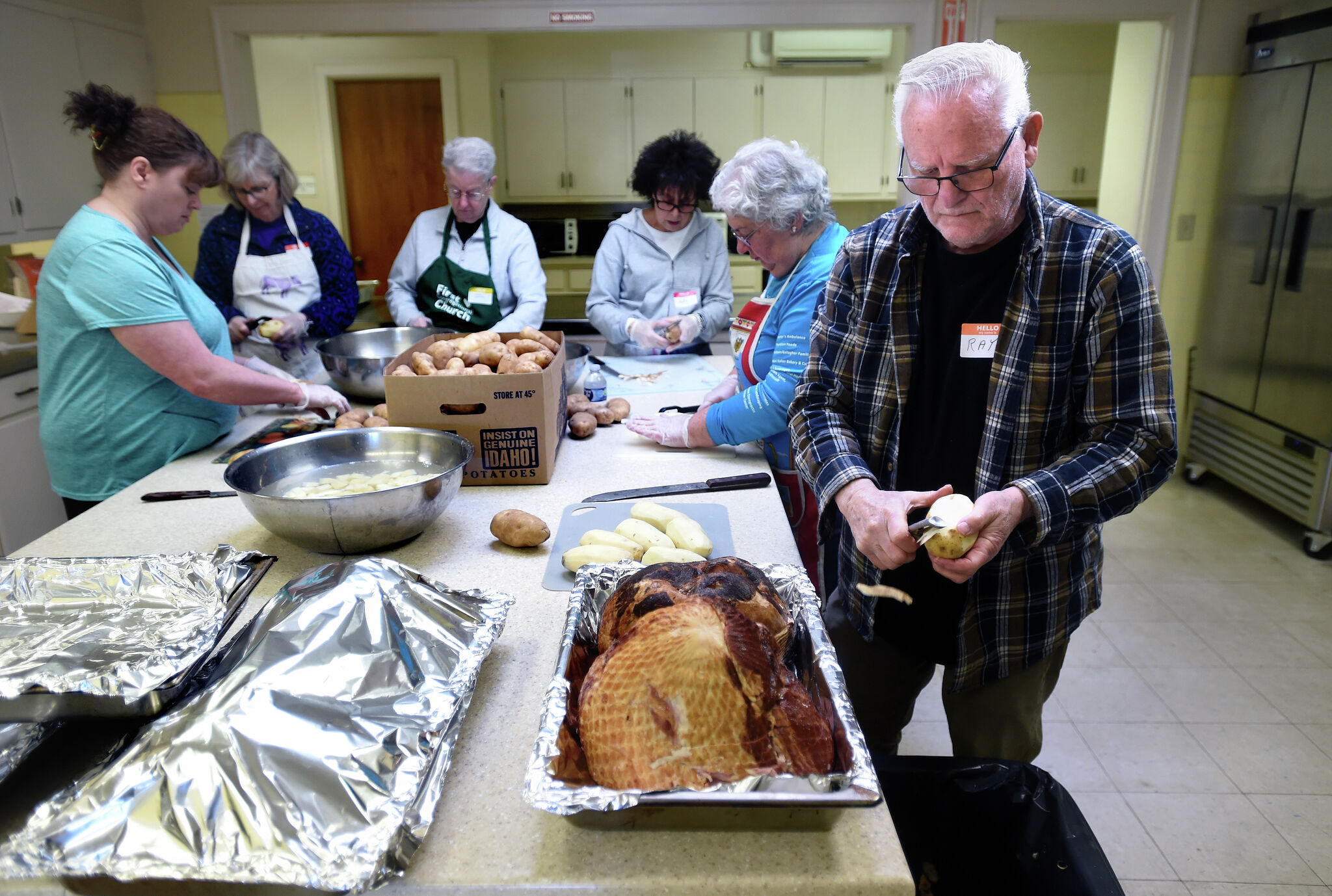 Wallingford church hosting free dinner on Easter for local residents