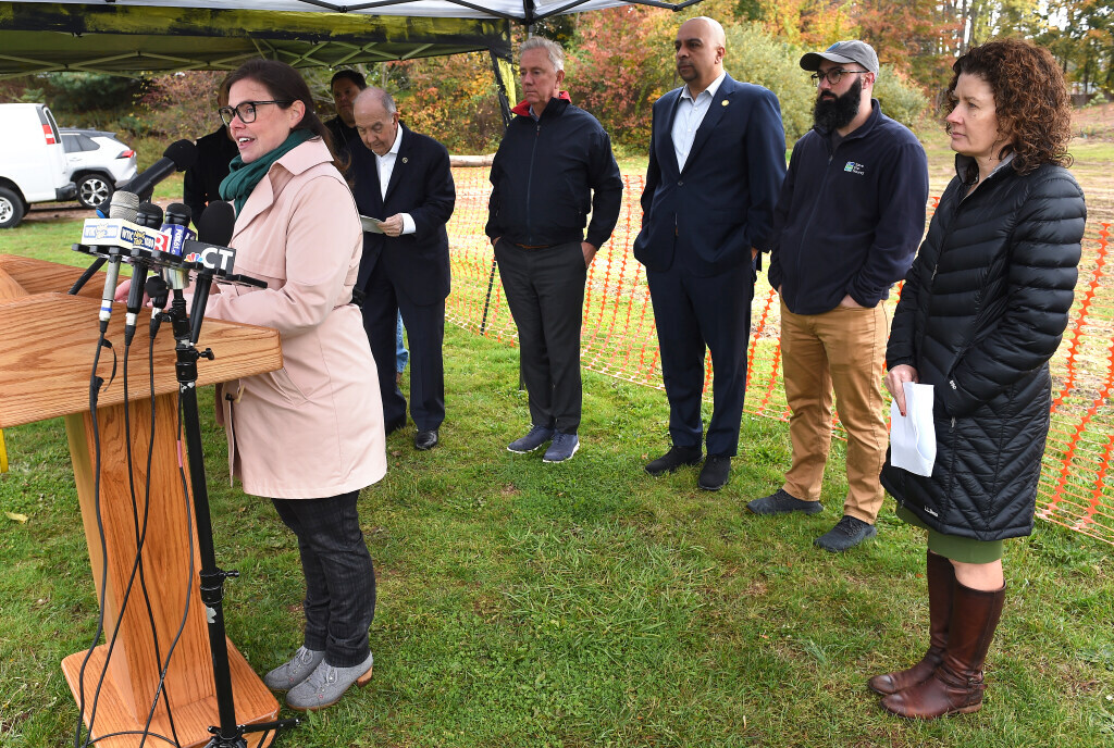 Hamden lowers proposed tax rate after budget error discovered