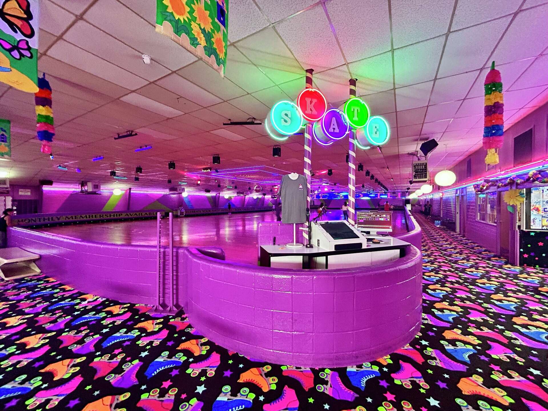 San Antonio's Rollercade replaces rink for first time since 1959