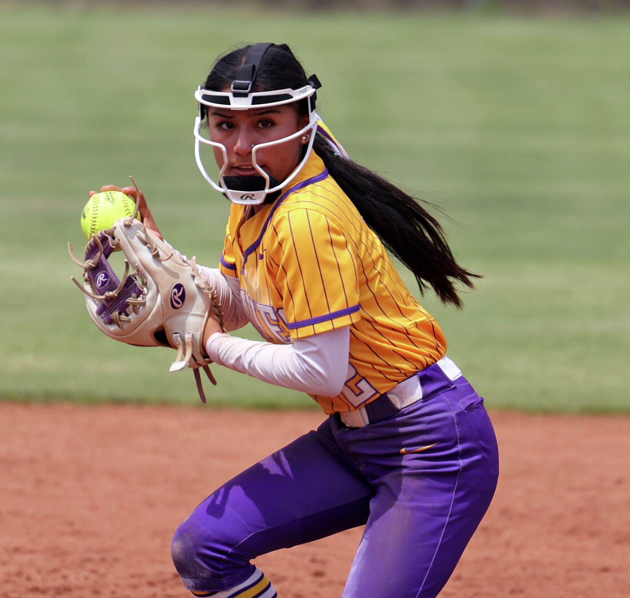 LBJ takes on Buda Johnson to open 6A playoffs