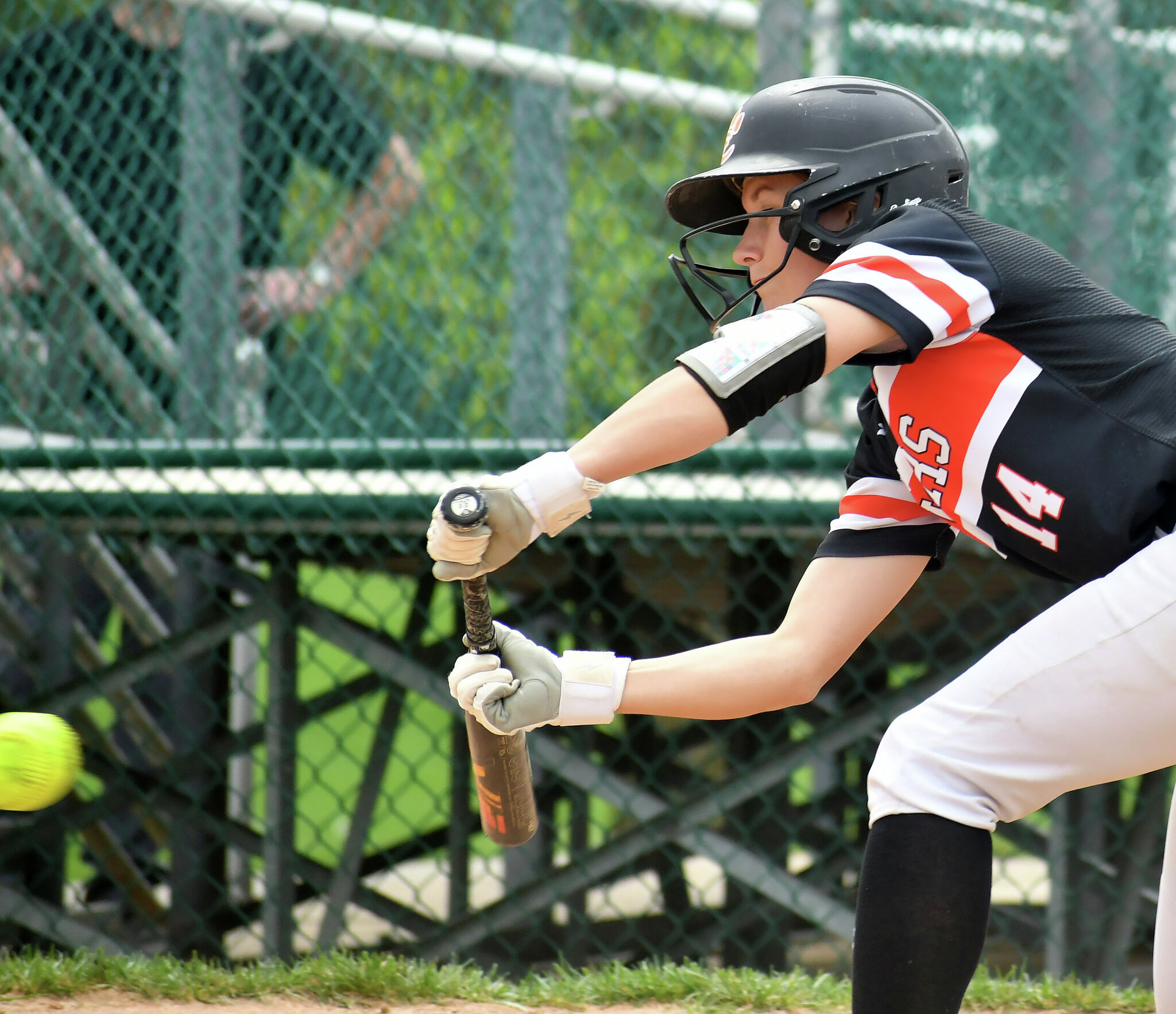 Edwardsville softball hosts Triad in IHSA action in Edwardsville, IL