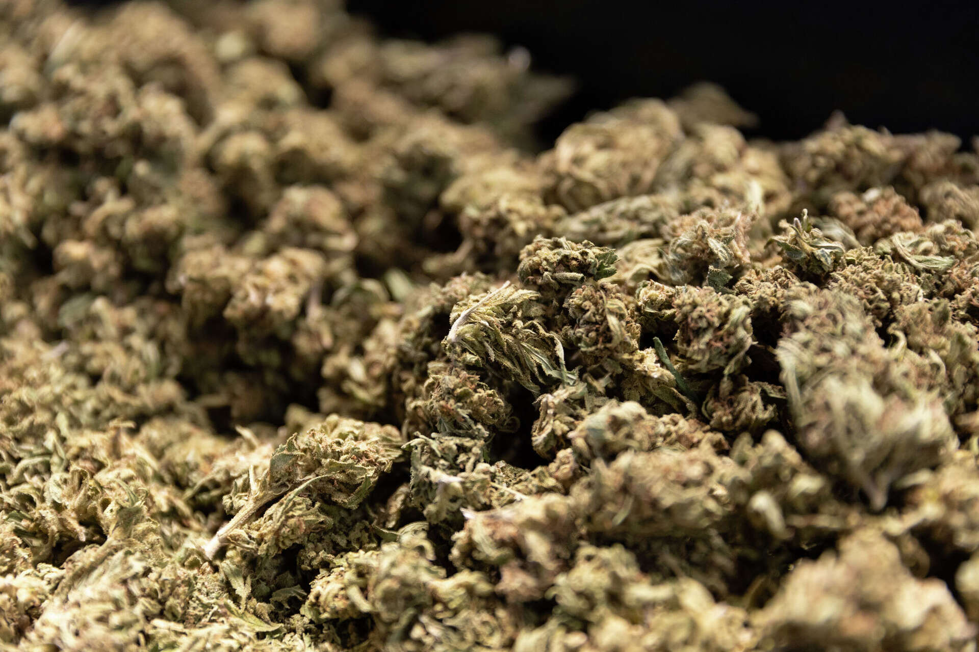 Lawsuit seeks to derail NY's new marijuana tracking system