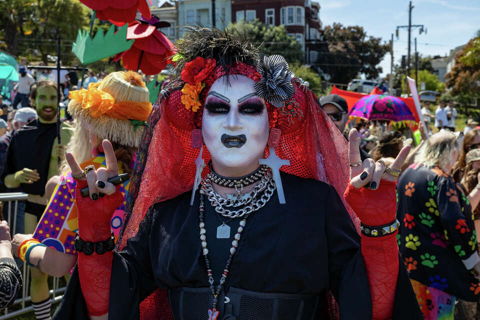 Bison-straddling Wild West Jesus crowned this year's Hunky Jesus in SF
