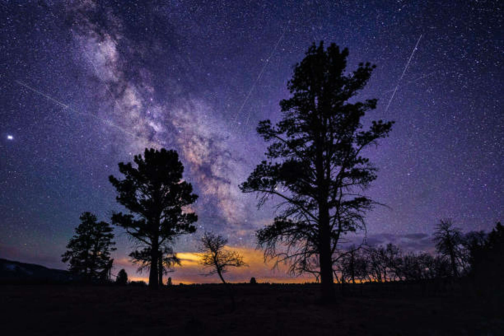 Lyrids meteor shower offers prime viewing after moonset tonight