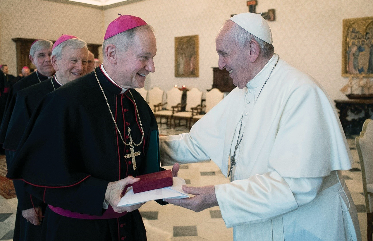 Springfield IL bishop mourns death of Pope Francis