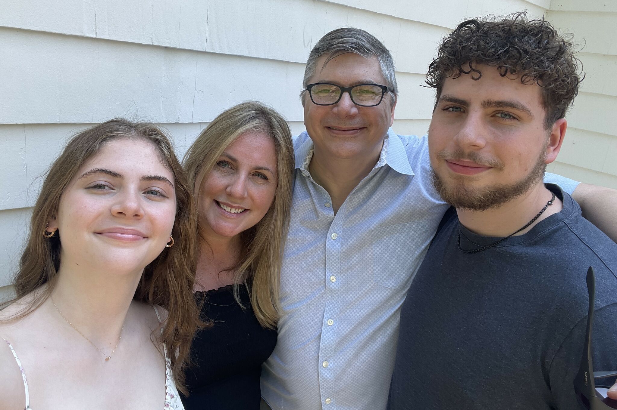 Greenwich High School teacher dies at 56; 'Always devoted to learning'