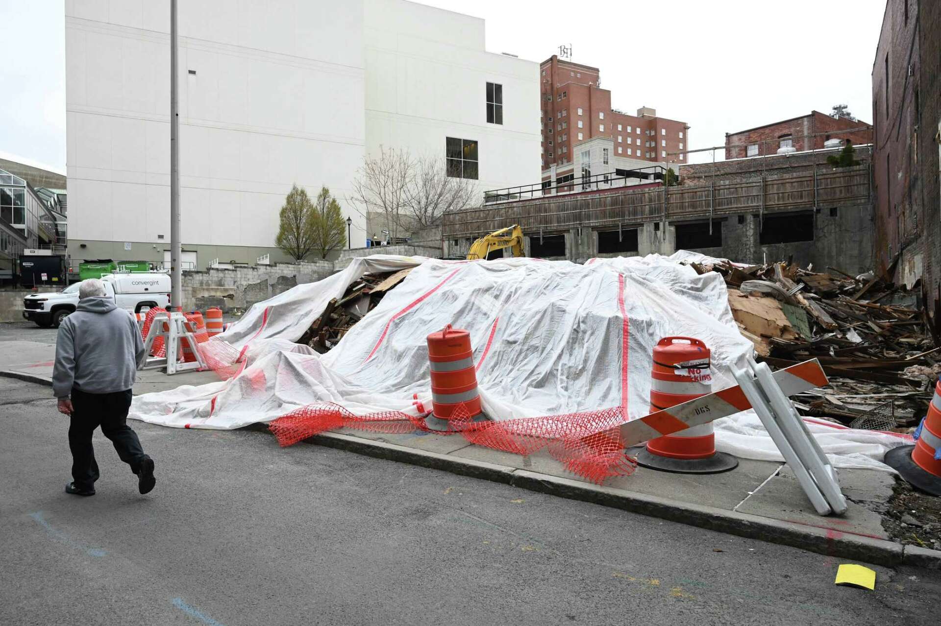Amo La Bella, piece of Albany history, demolished by Albany County
