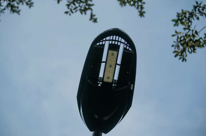 How to report a broken streetlight in Houston