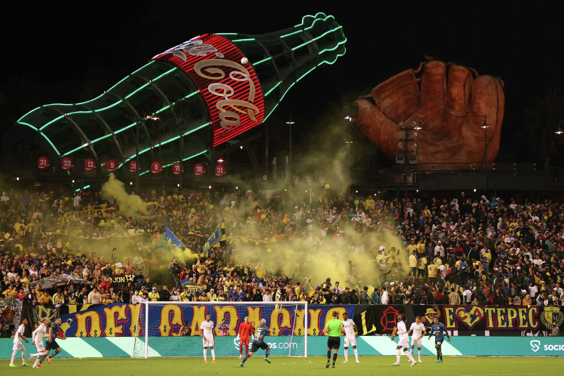 Bay FC vs. Washington in Oracle Park’s first pro women’s soccer game