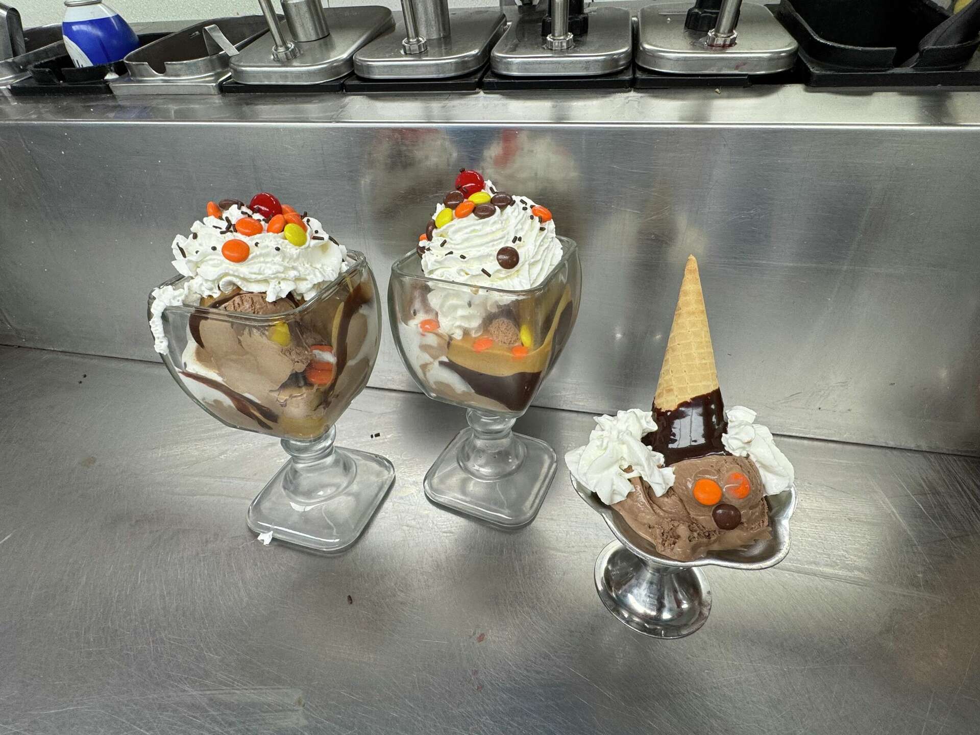 Friendly's 90th anniversary menu delivers old favorites, warm memories