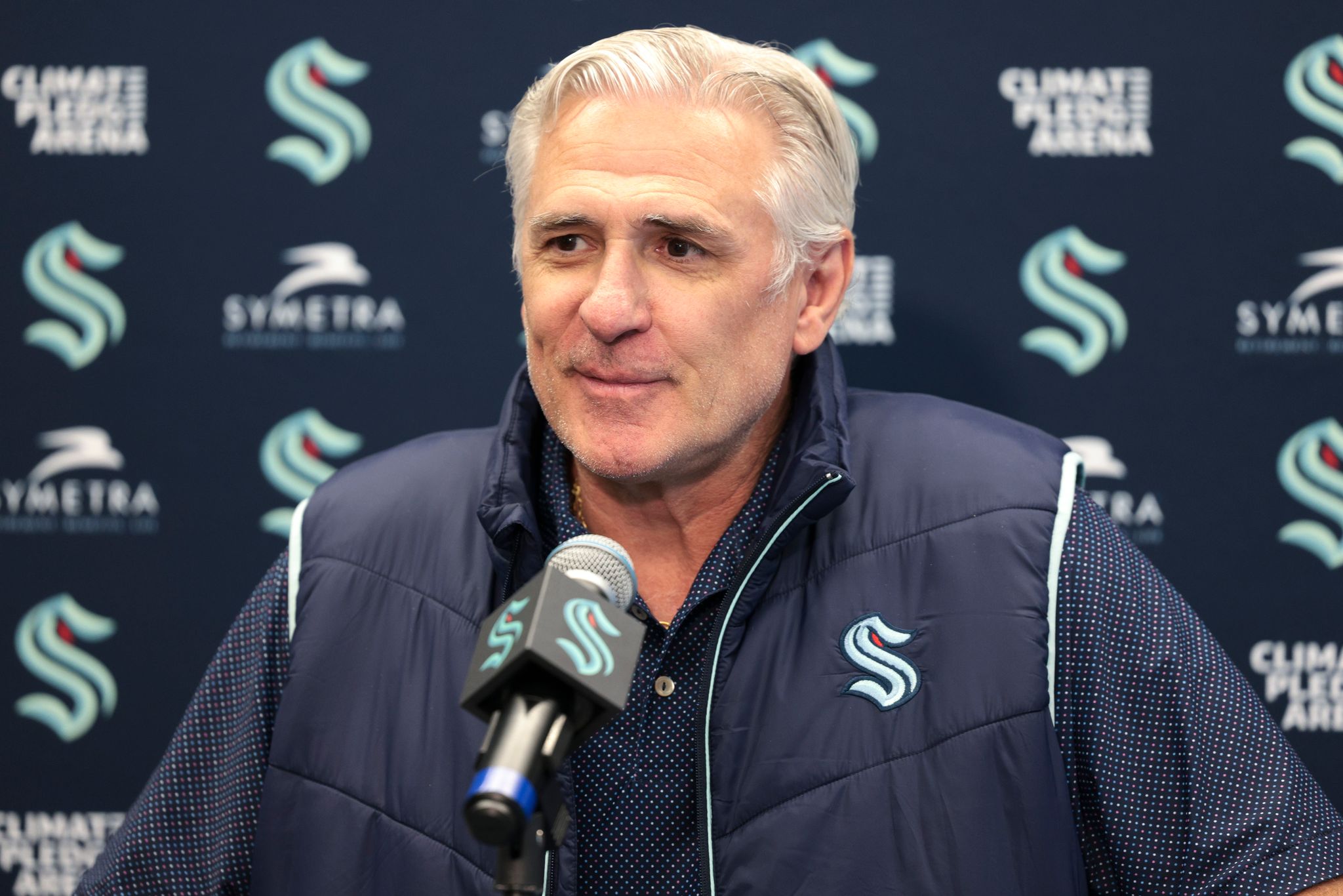 Hartford Whalers great Ron Francis promoted by Seattle Kraken