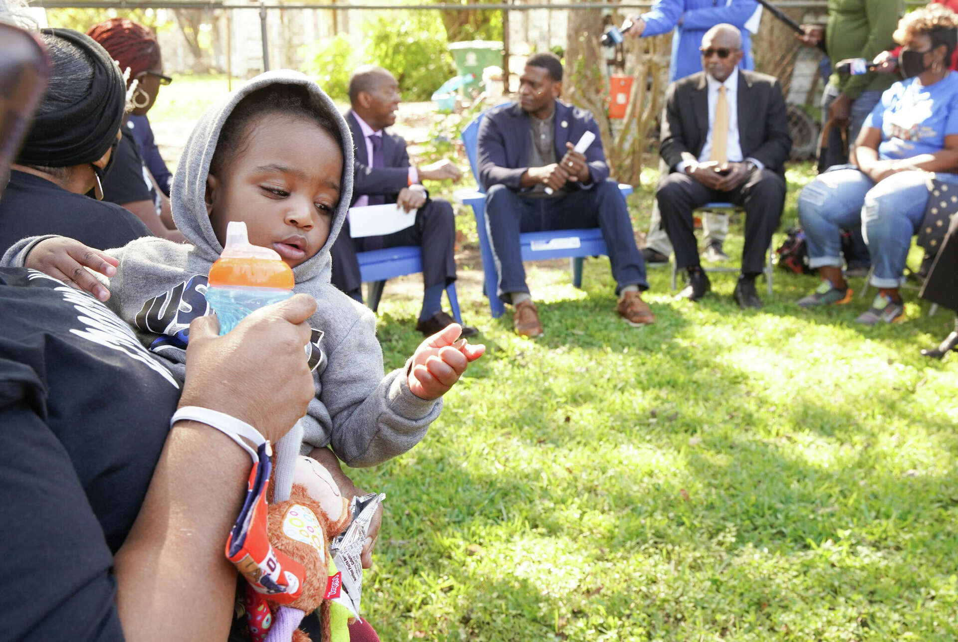 Trump EPA cuts halt effort to bring backup power to Greater Fifth Ward