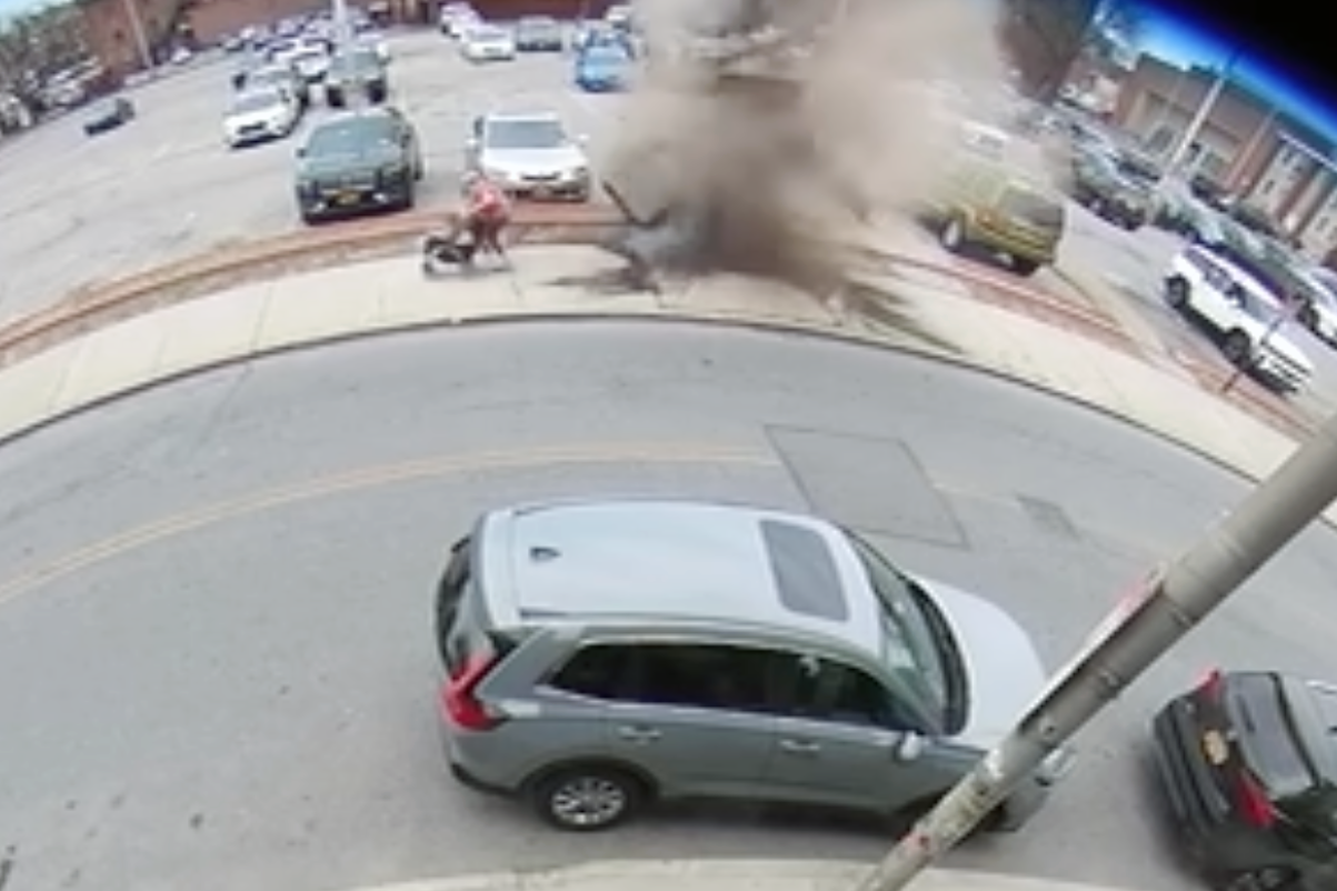 Poughkeepsie manhole explosion caused by underground cable