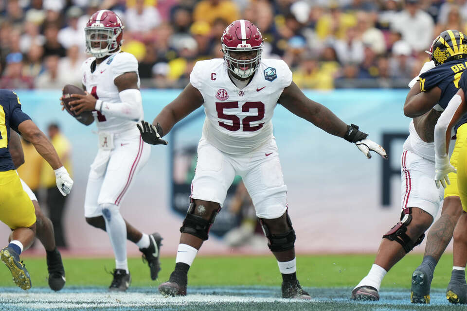 How Tyler Booker positioned himself to be CT's top NFL draft pick