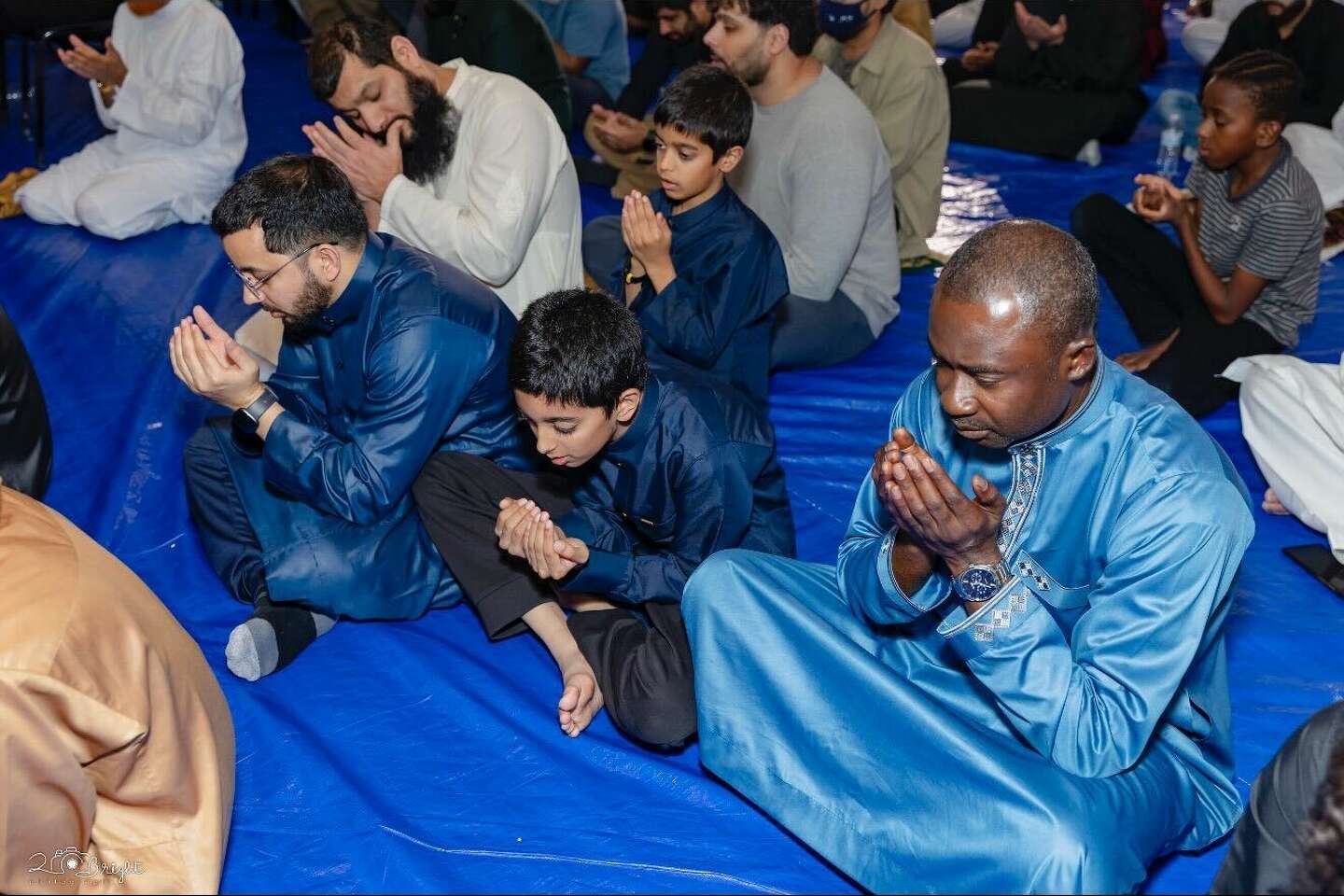 In Texas, younger Muslims are attending smaller volunteer-led mosques