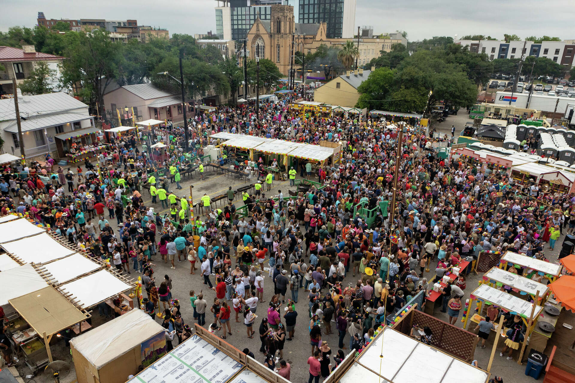 NIOSA returns with Fiesta favorites Gorditas, Fat Bread, more