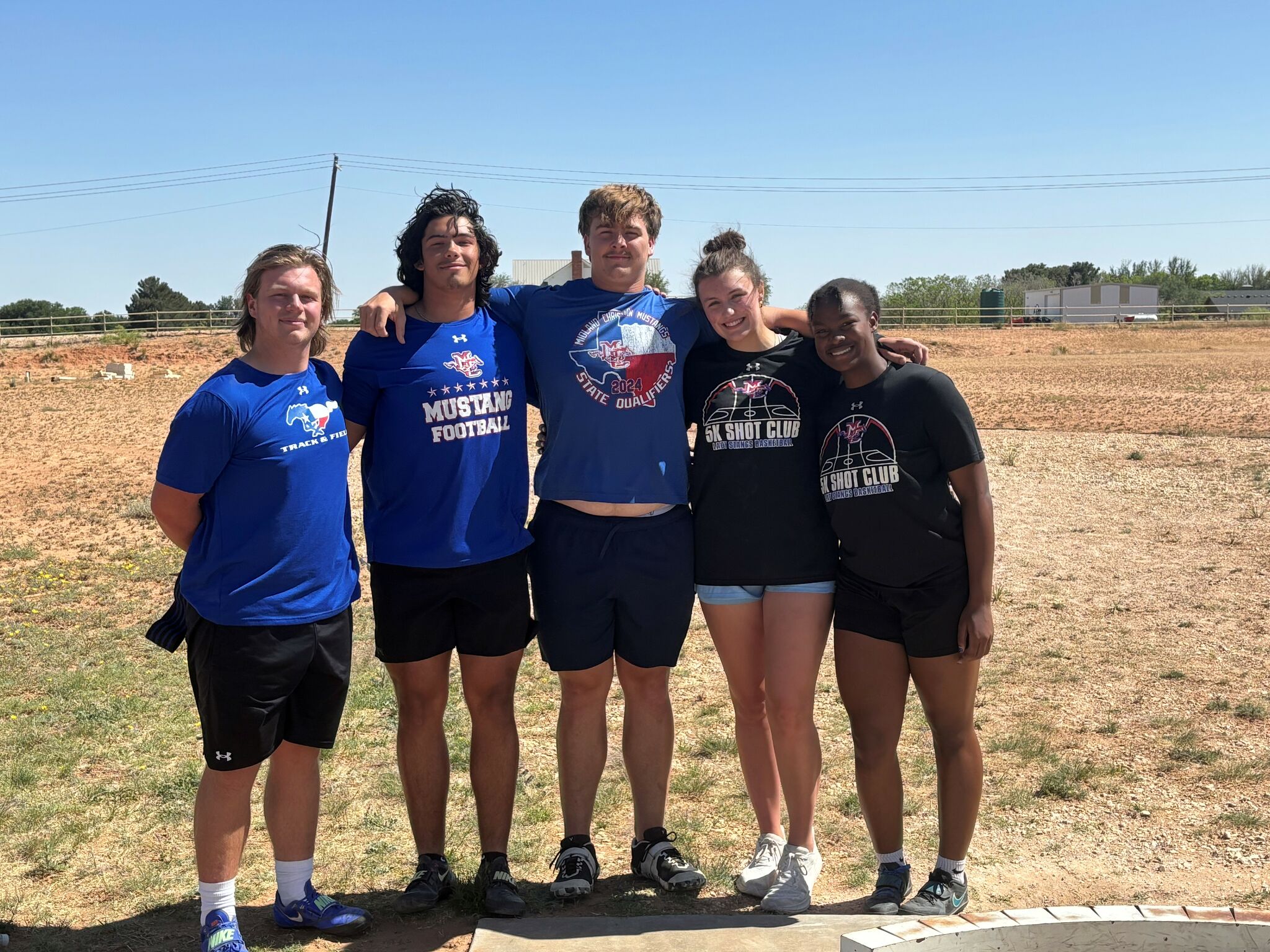 Midland Christian throwers embrace training in West Texas' dust
