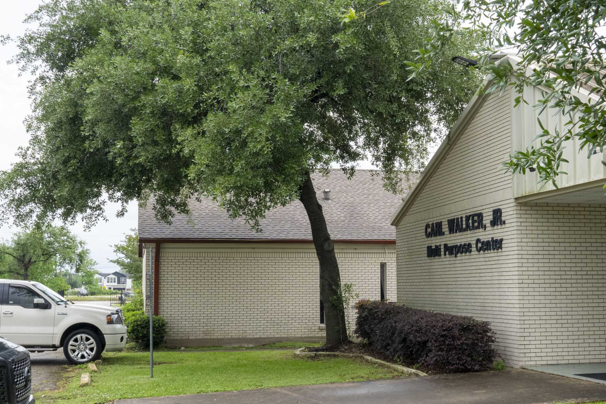 Fifth Ward center snags federal dollars for resident storm help