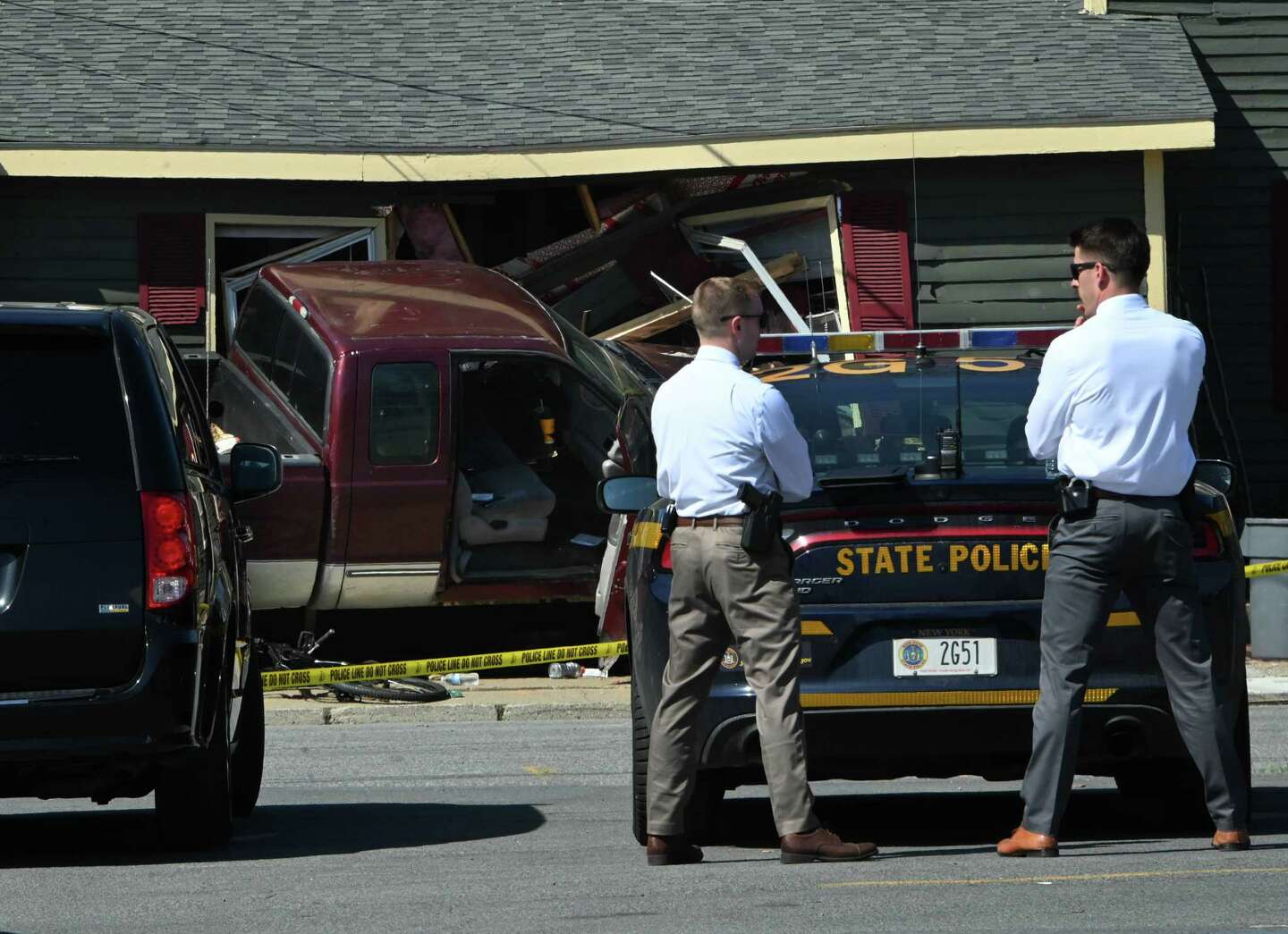 State Police probe South Glens Falls shooting by trooper