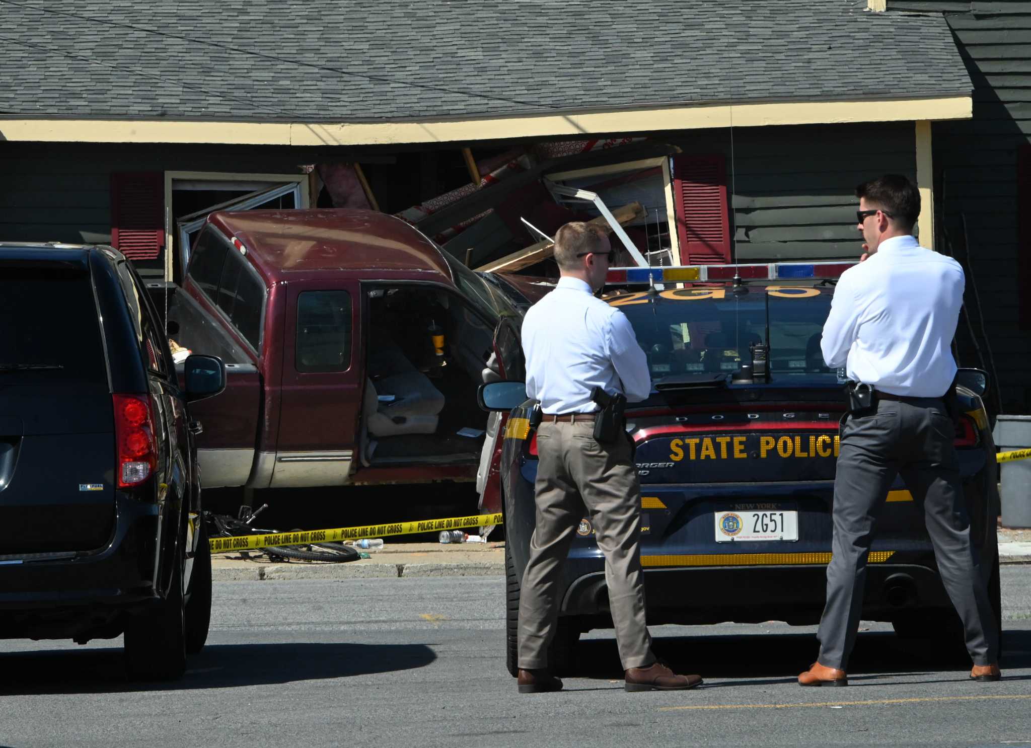 Man troopers shot in South Glens Falls facing felony charges