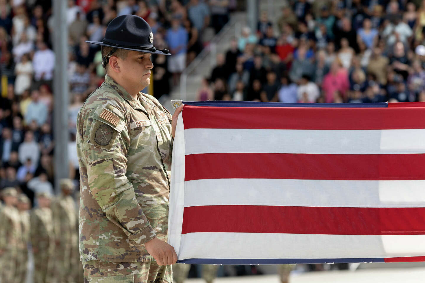 More than 800 graduate from basic training at JBSA-Lackland