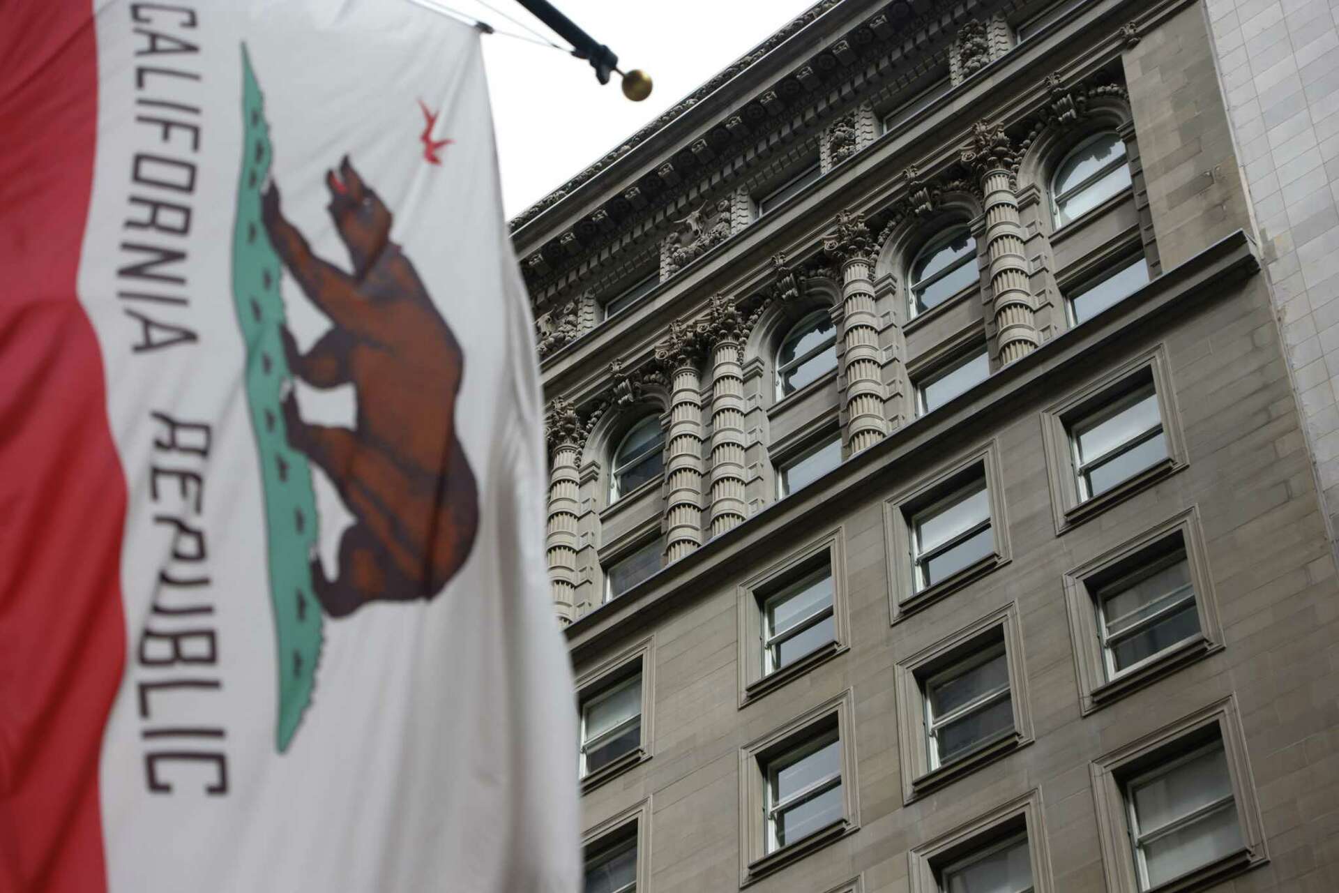 California is now 4th-largest economy in world, surpassing Japan