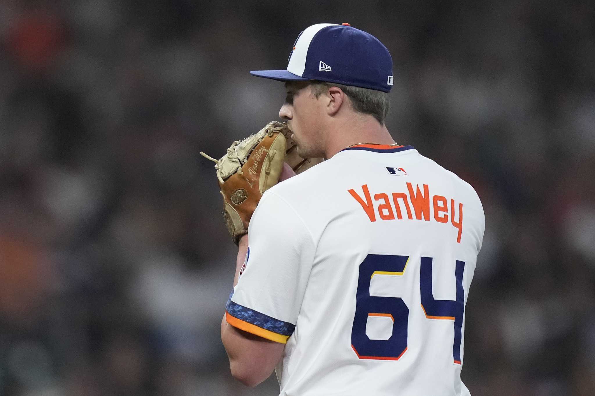 Astros' Logan VanWey explains unique spelling of last name on jersey