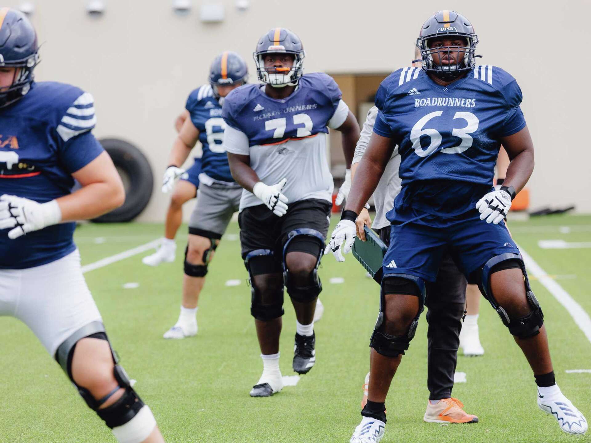 UTSA's first depth chart has newcomers at offensive line, cornerback