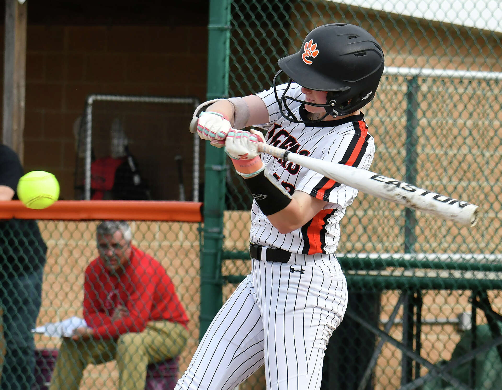 Edwardsville softball rallies twice to defeat Calhoun