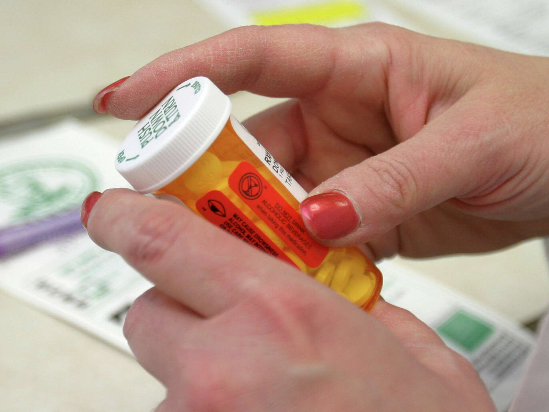 New Connecticut state law aims to lower prescription drug prices