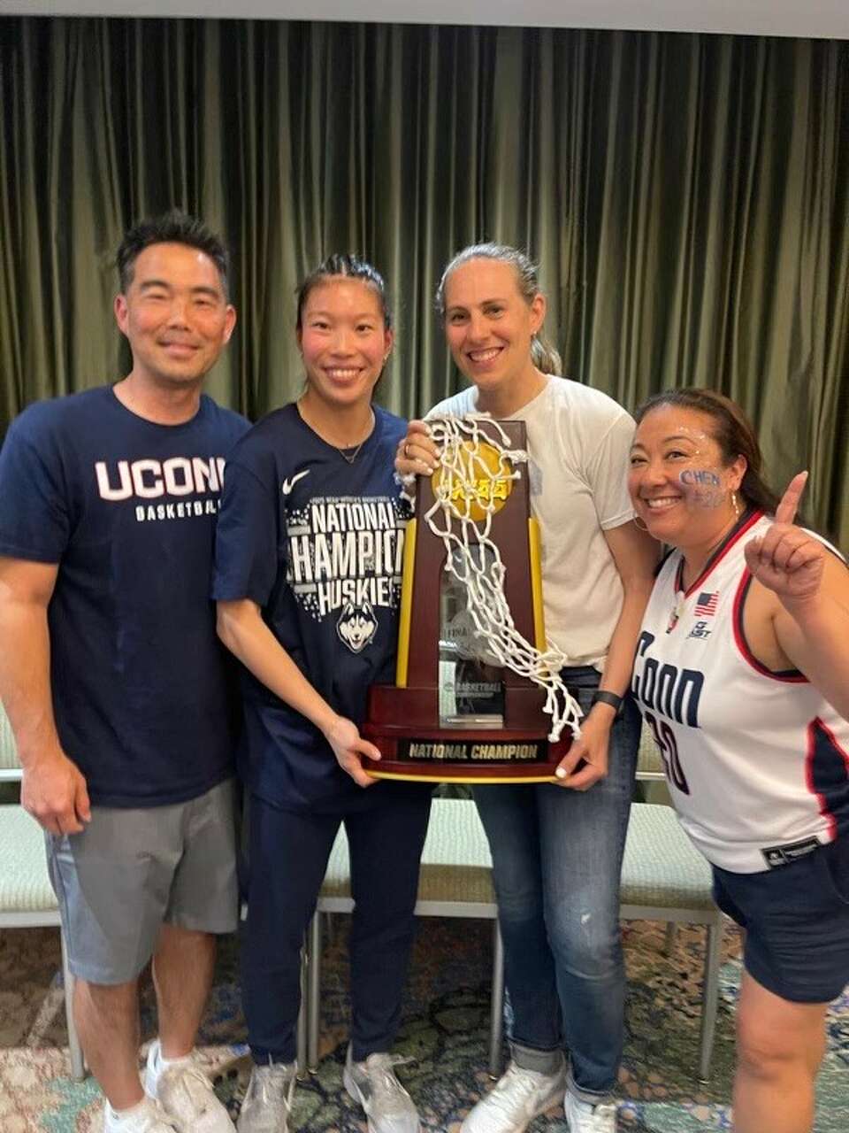 How Kaitlyn Chen's season with UConn prepared her for WNBA