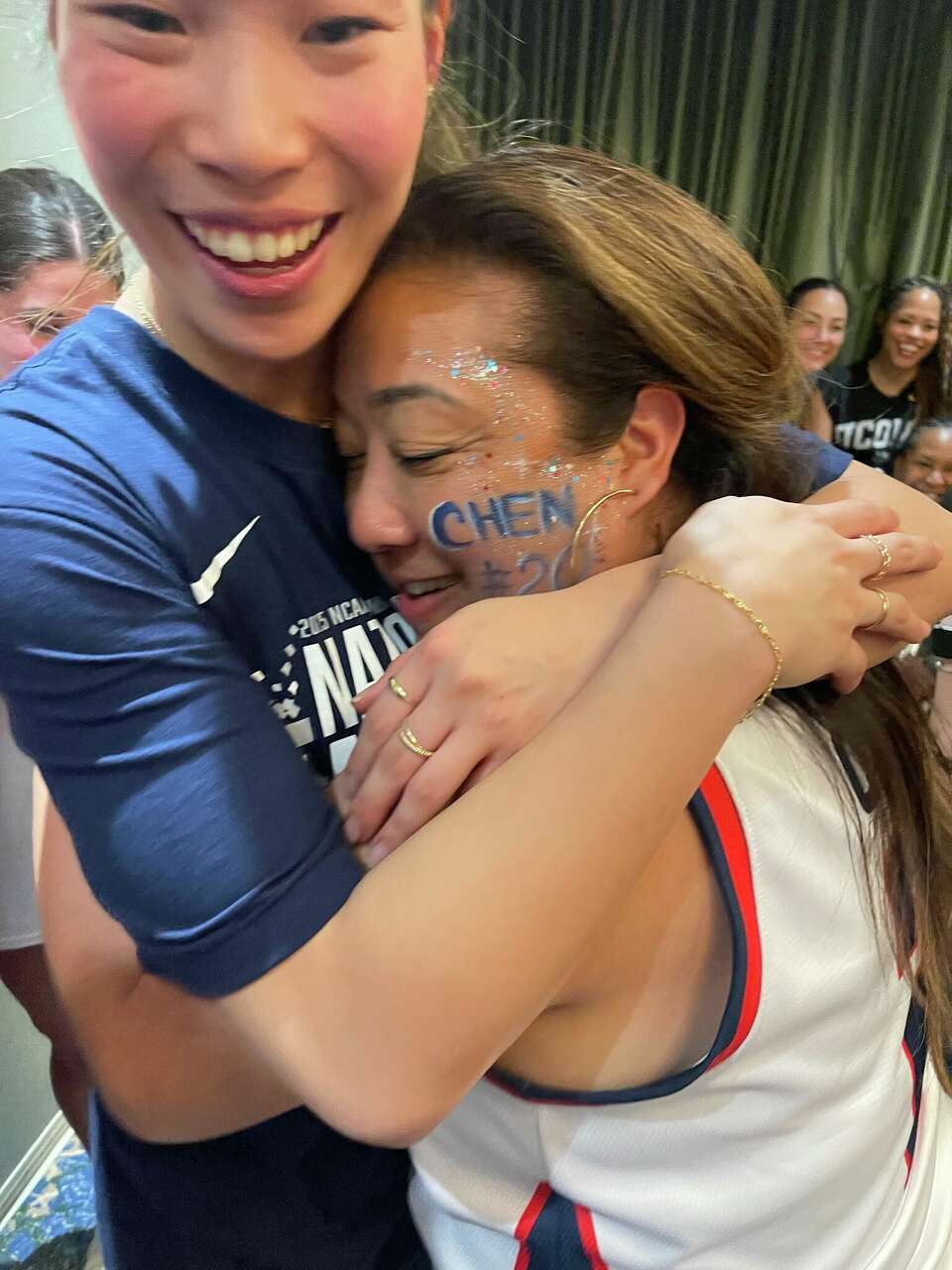 How Kaitlyn Chen's season with UConn prepared her for WNBA