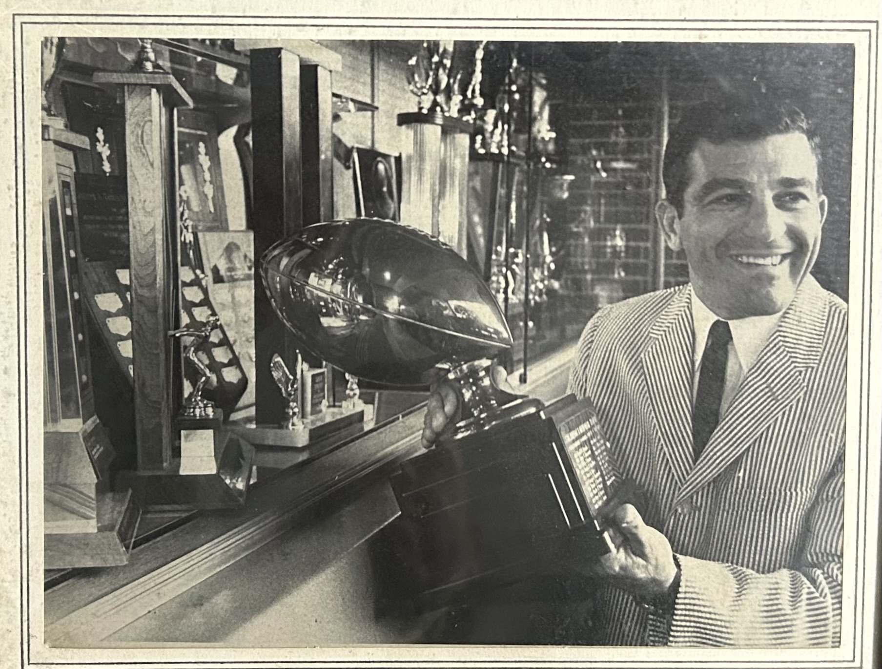 5-time Hall of Famer was one of state's winningest football coaches