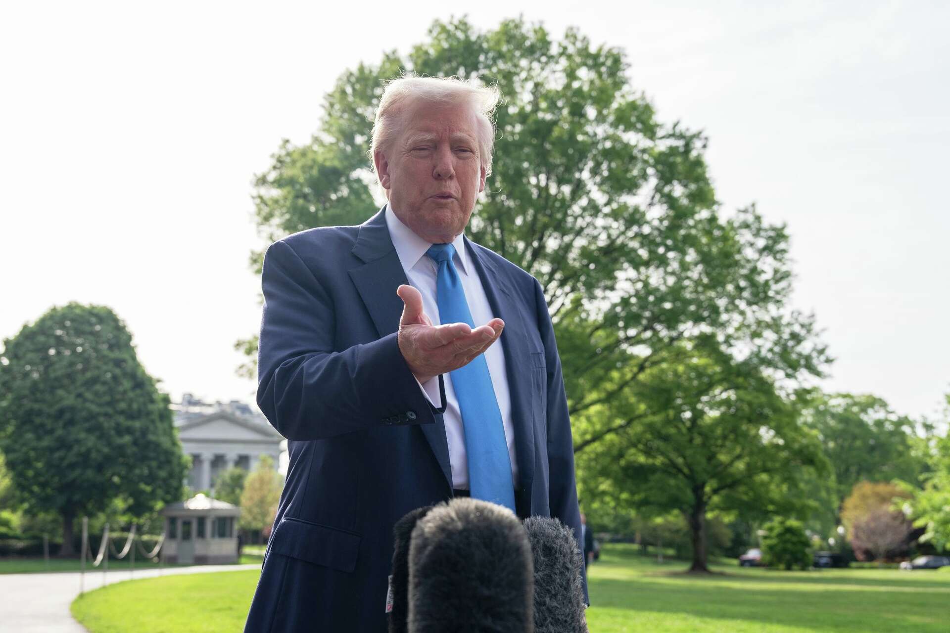 Fact check: Donald Trump said gas prices fell to $1.98 a gallon