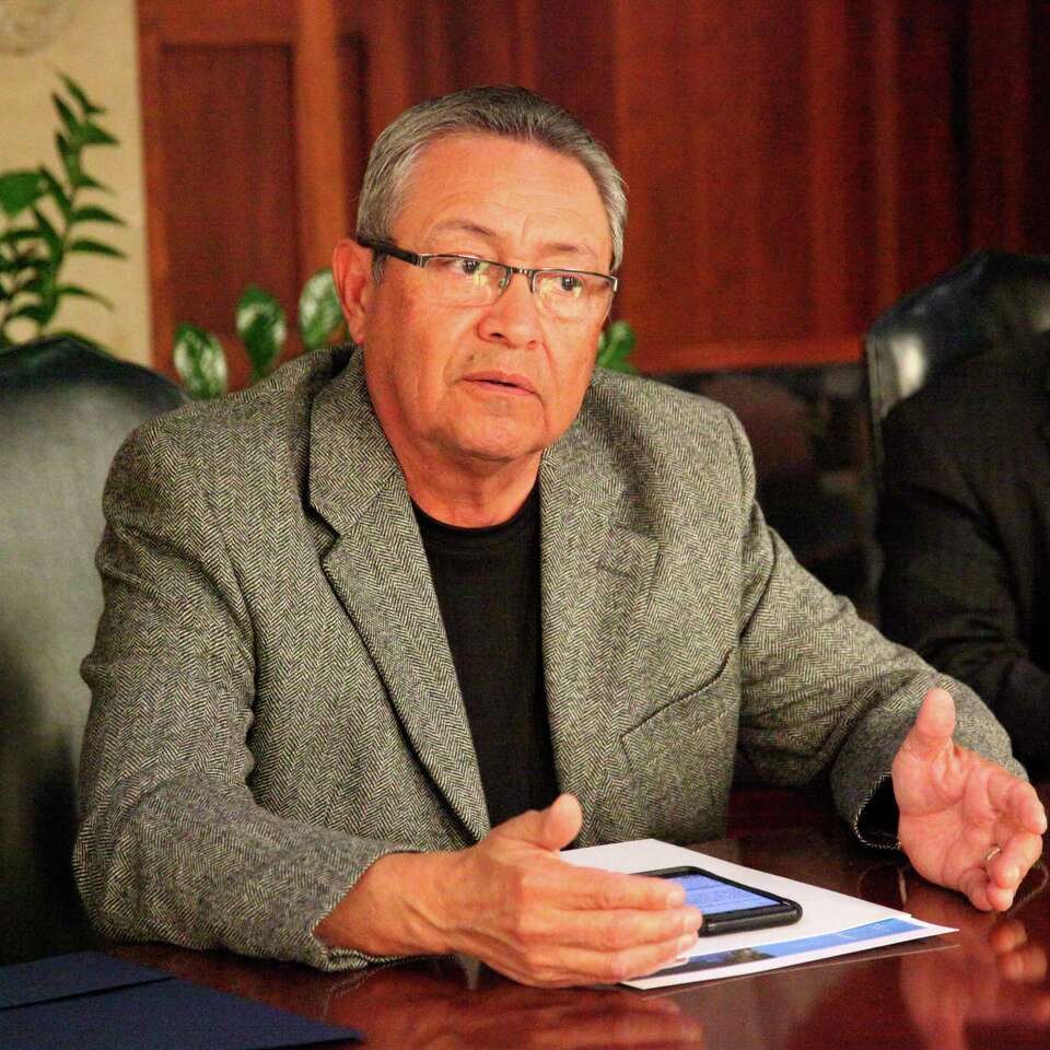 'Mr. Z' remembered for teddy bears, devotion to Alamo Colleges