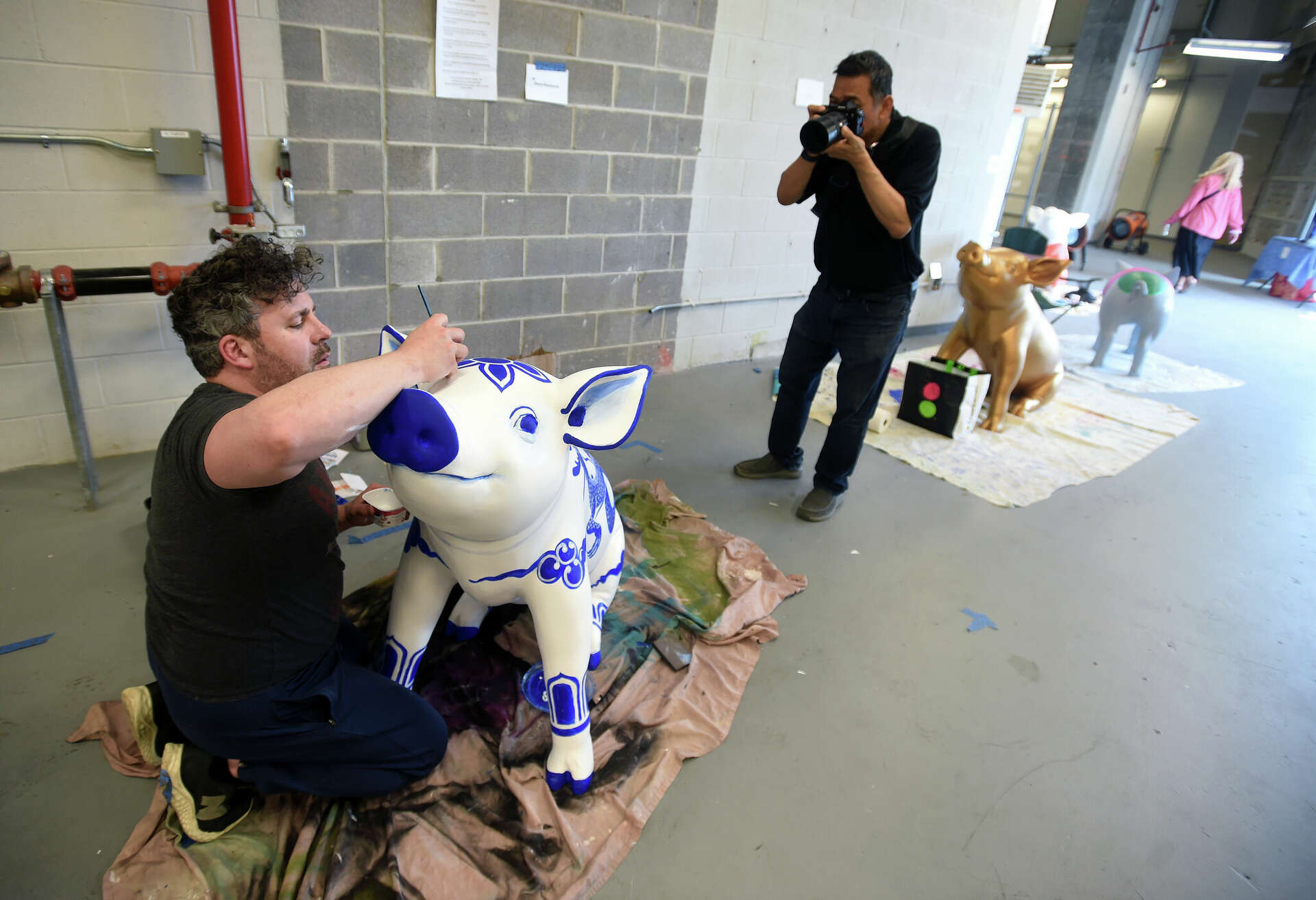 Stamford Downtown's public art series to feature pig sculptures