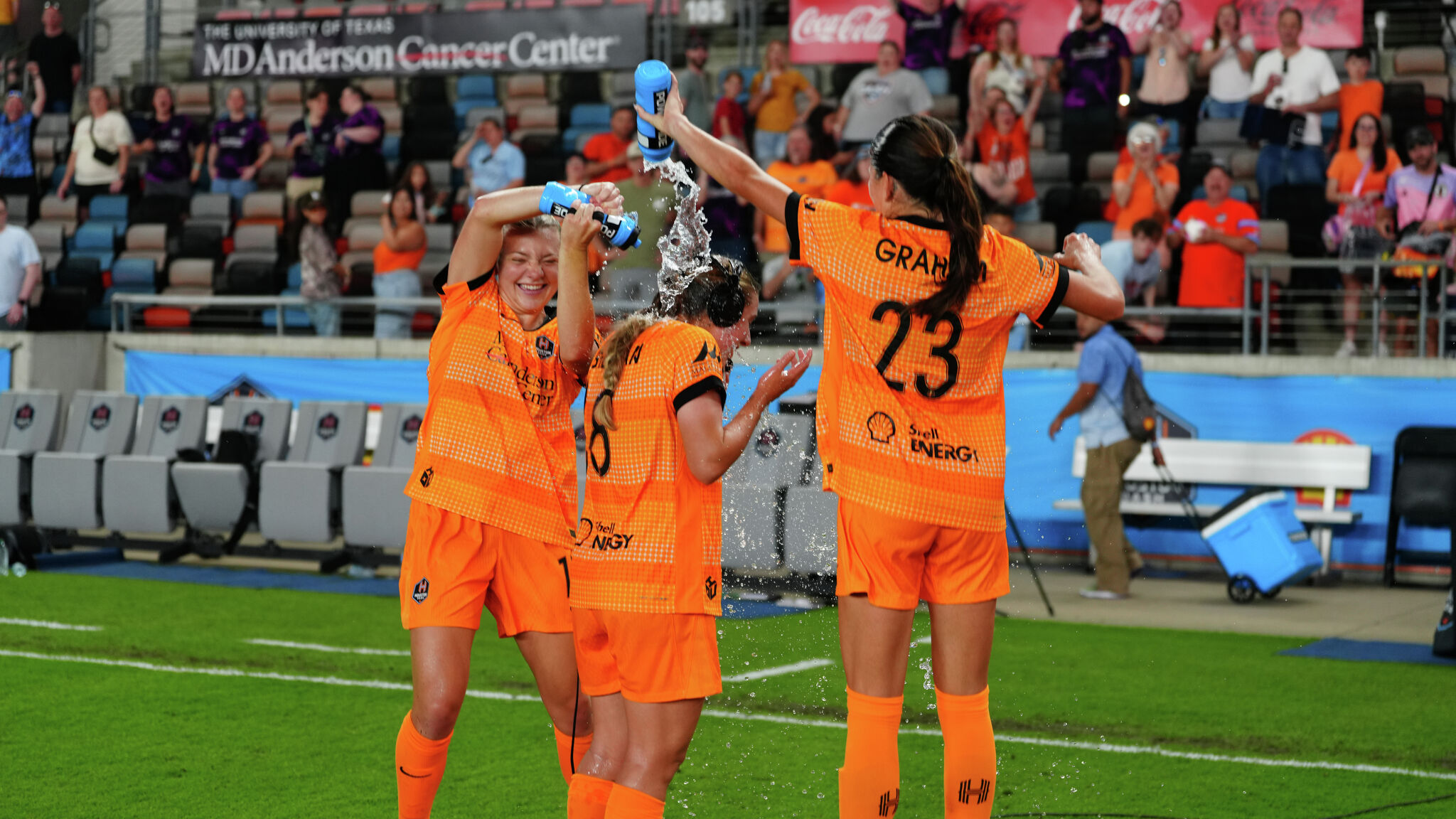 Houston Dash look to carry momentum of first home win