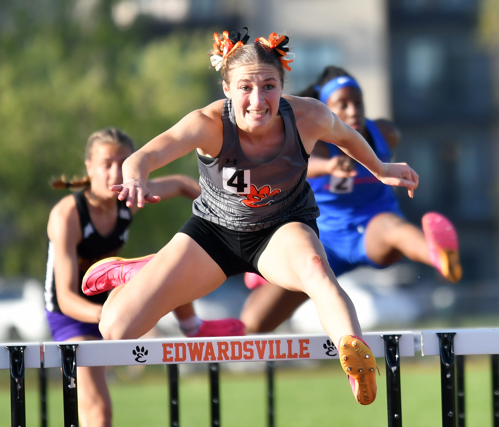 Edwardsville's Shapiro, Story advance to state track and field finals