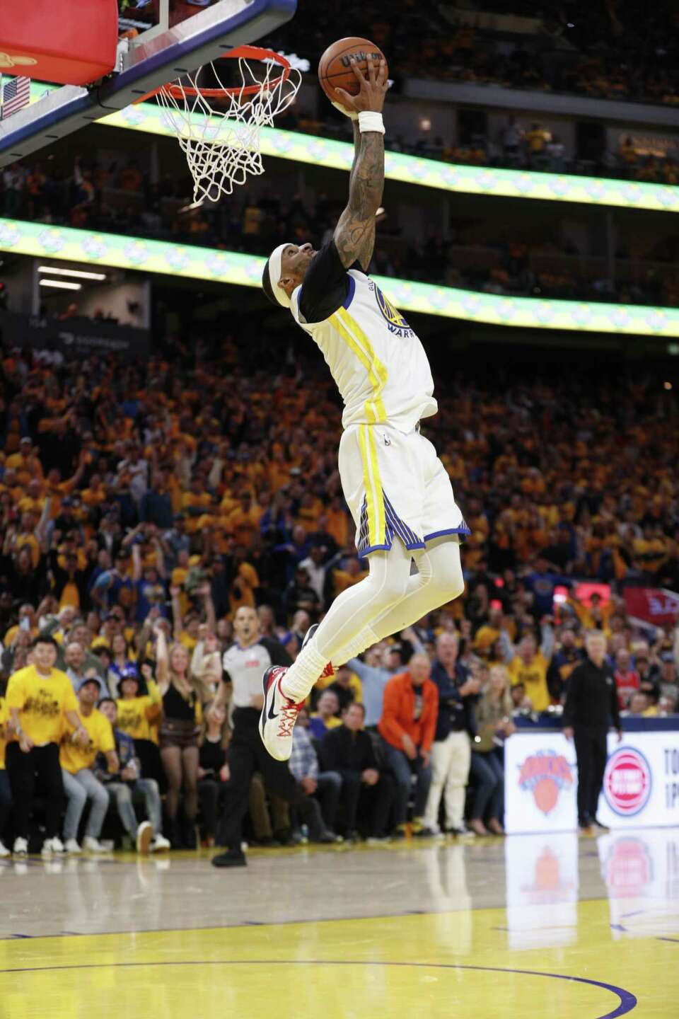Steph Curry carries Warriors without Butler to Game 3 win over Rockets Steph Curry carries Warriors without Butler to Game 3 win over Rockets